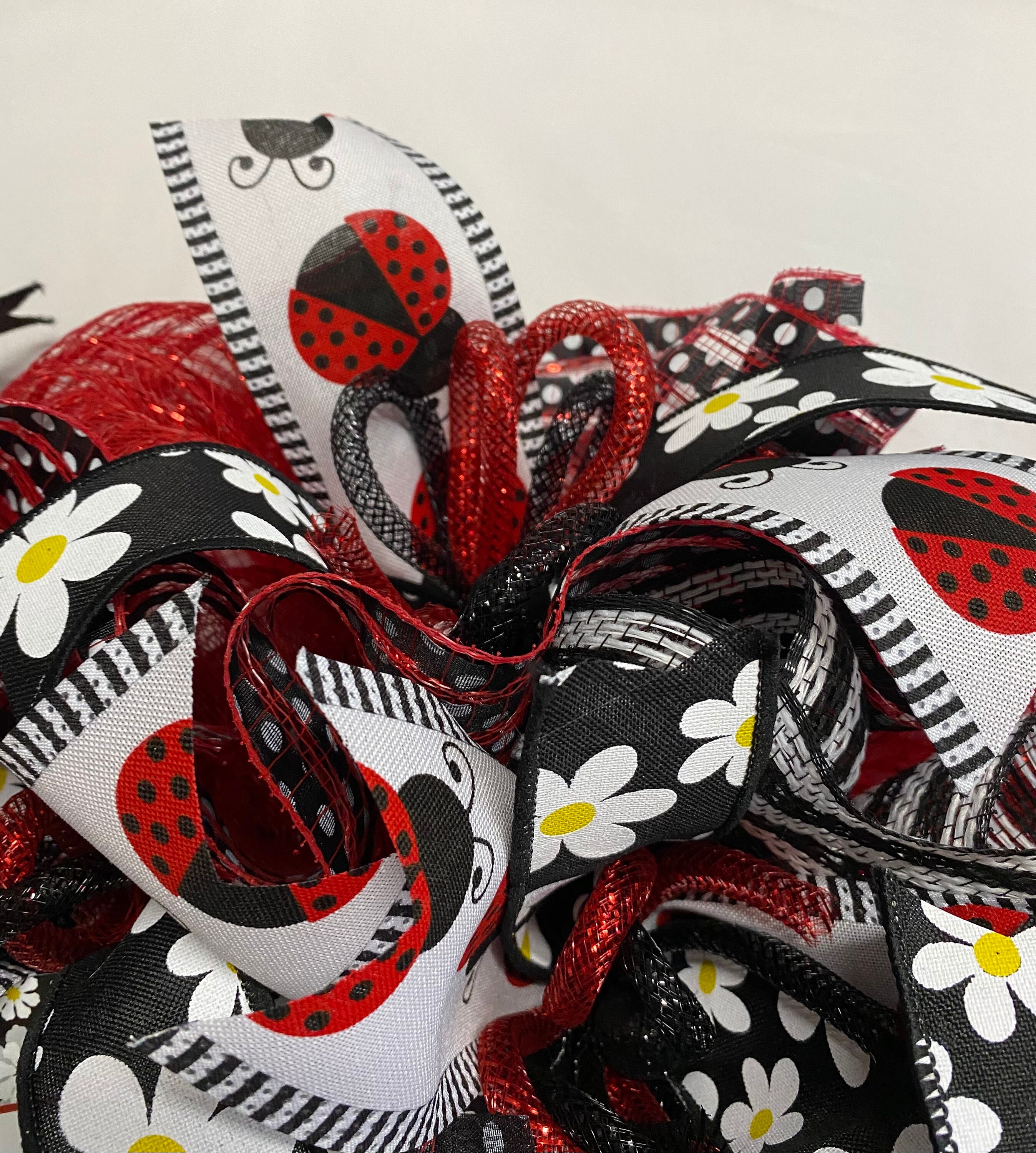 Ladybug Wreath, Whimsical Ladybug Front Door Decor, Spring and Summer ...