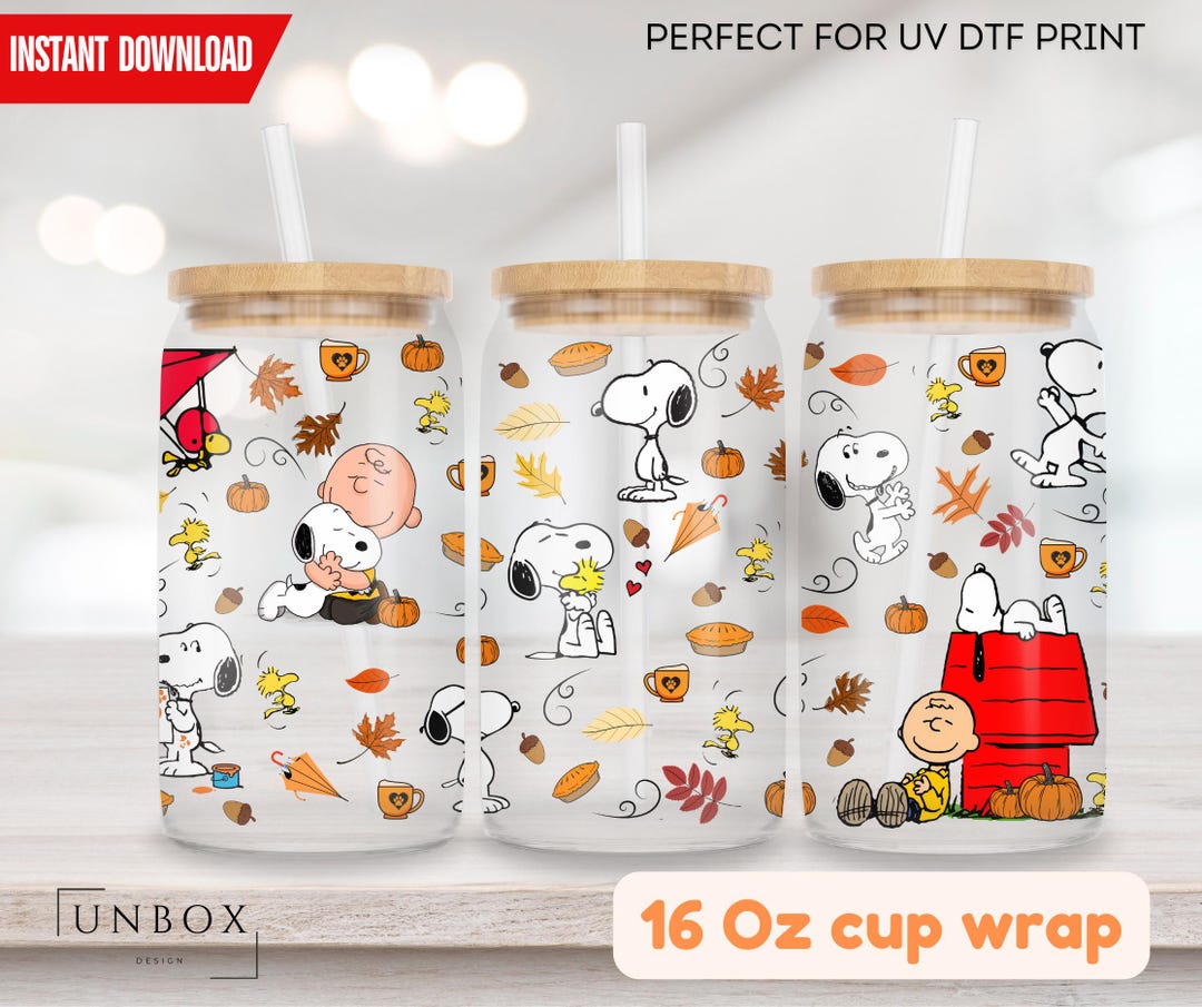 Snoopy Fall Season 16 Oz Glass Wrap, Peanuts Libbey Glass Can Wrap PNG ...