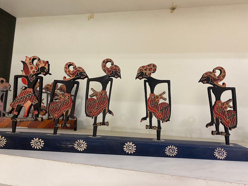 Handmade Wooden Pandawa Wayang Puppets: Indonesian Batik Decor - Etsy