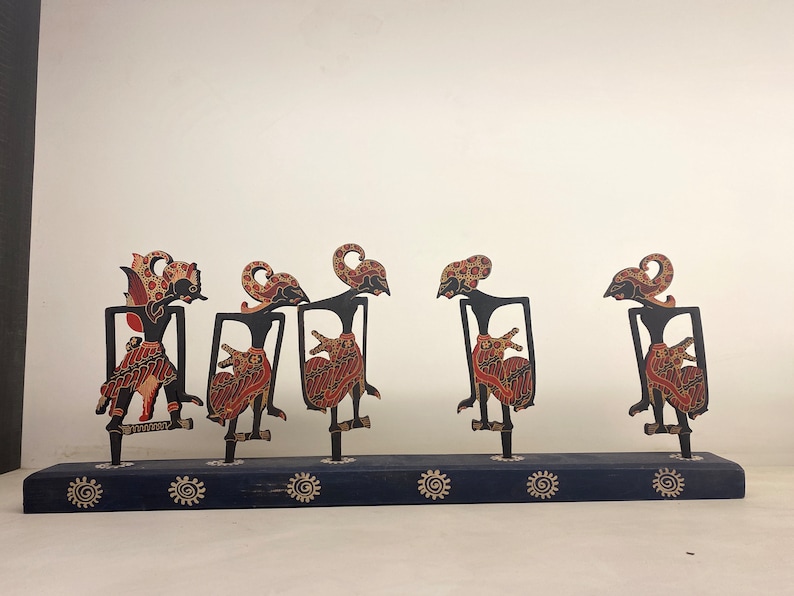 Handmade Wooden Pandawa Wayang Puppets: Indonesian Batik Decor - Etsy