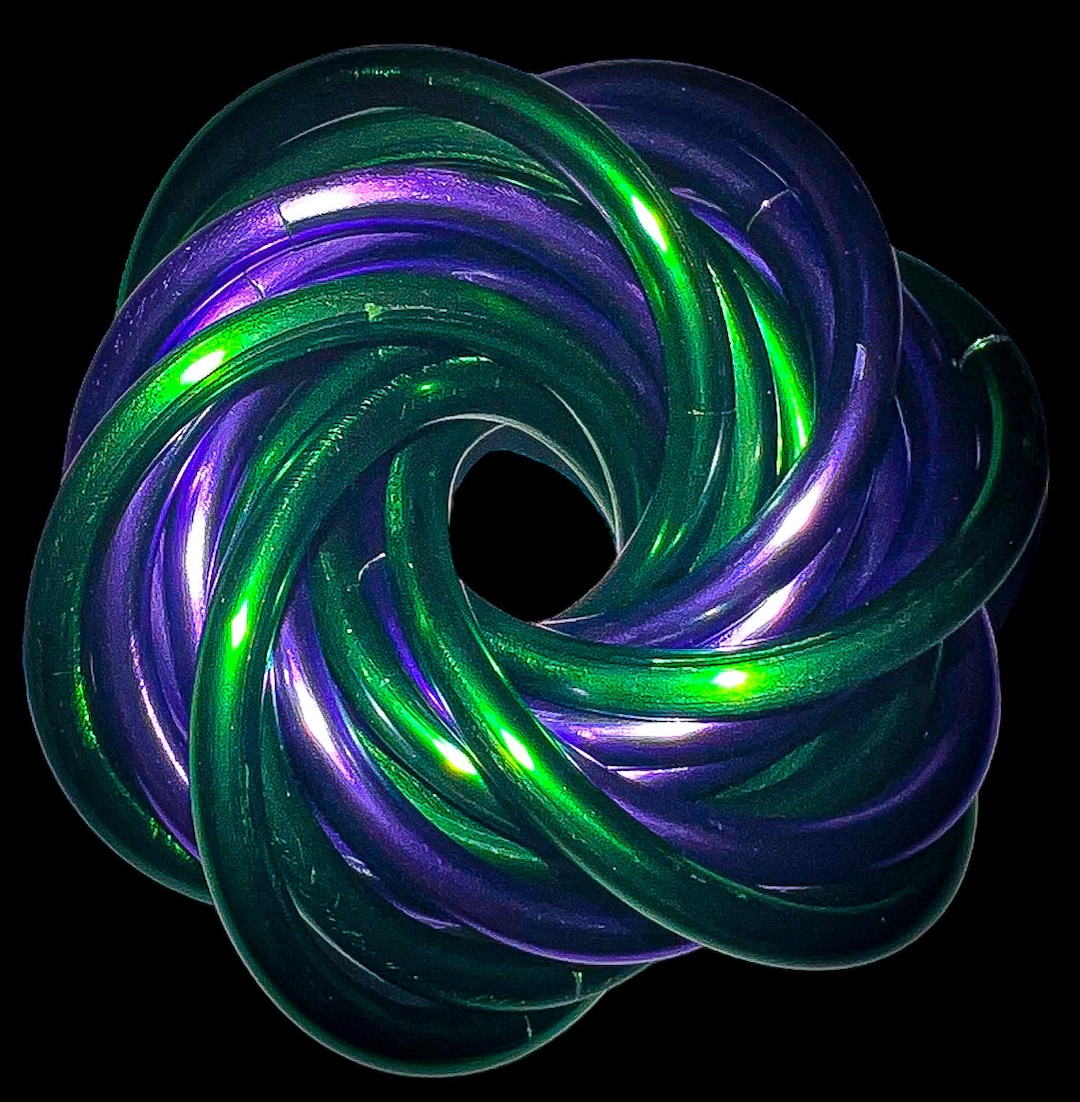 Mobius Fidget Toy Purple & Green - Etsy