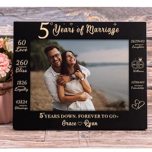 5th Anniversary Wood Frame, 5 Years Marriage Gift for Husband Wife ...