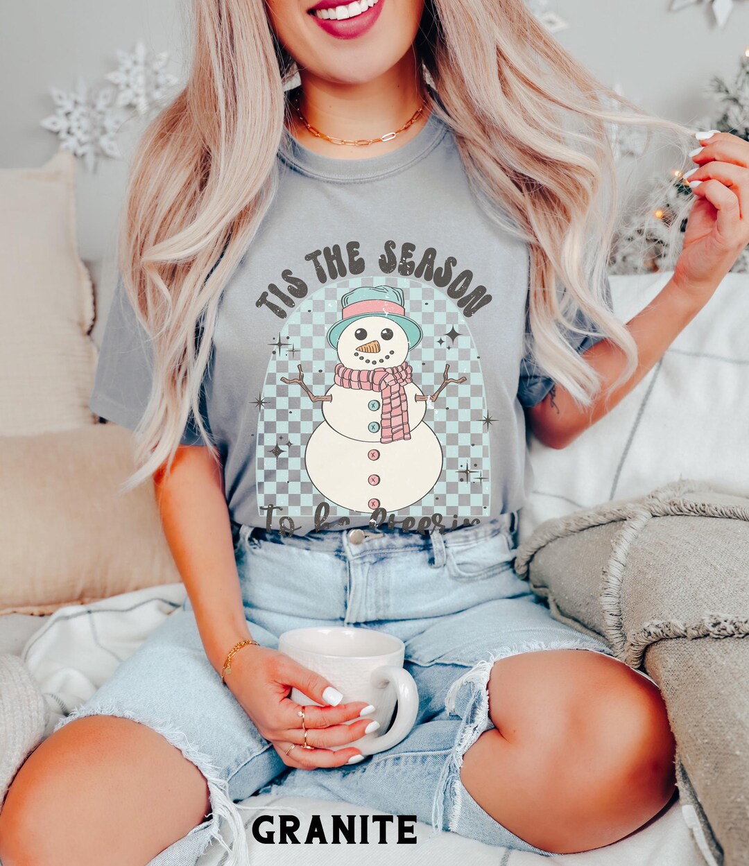 Retro Snowman Christmas Shirt, Comfort Colors®, Tis the Season Freezin ...