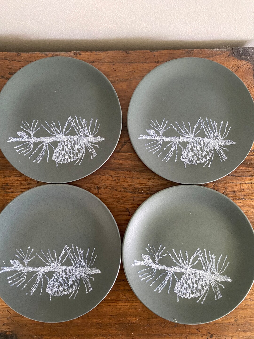 Dorothy Thorpe of California Designed Side Plates of the Pine ...
