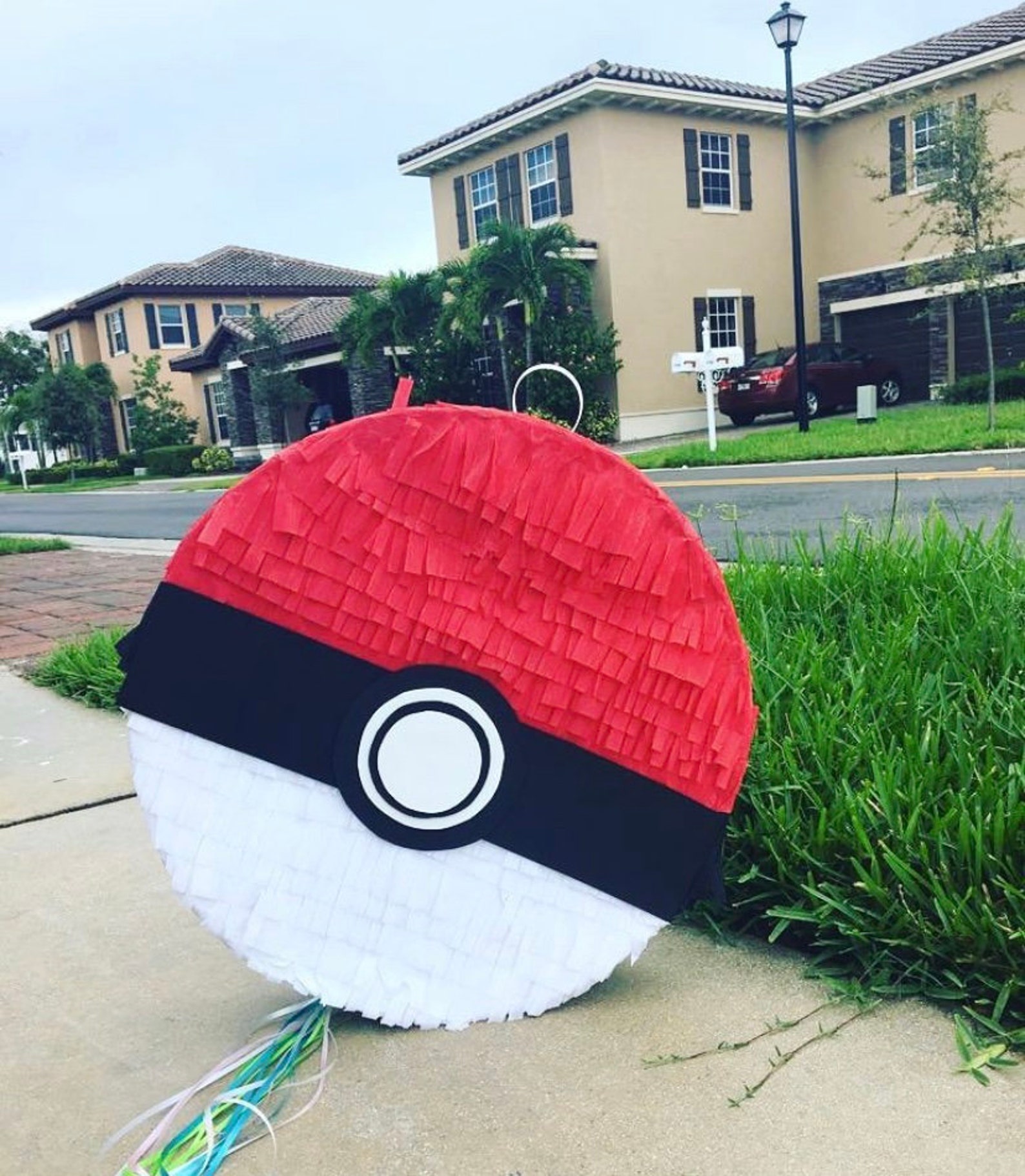 Piñata De Pokeball - Etsy
