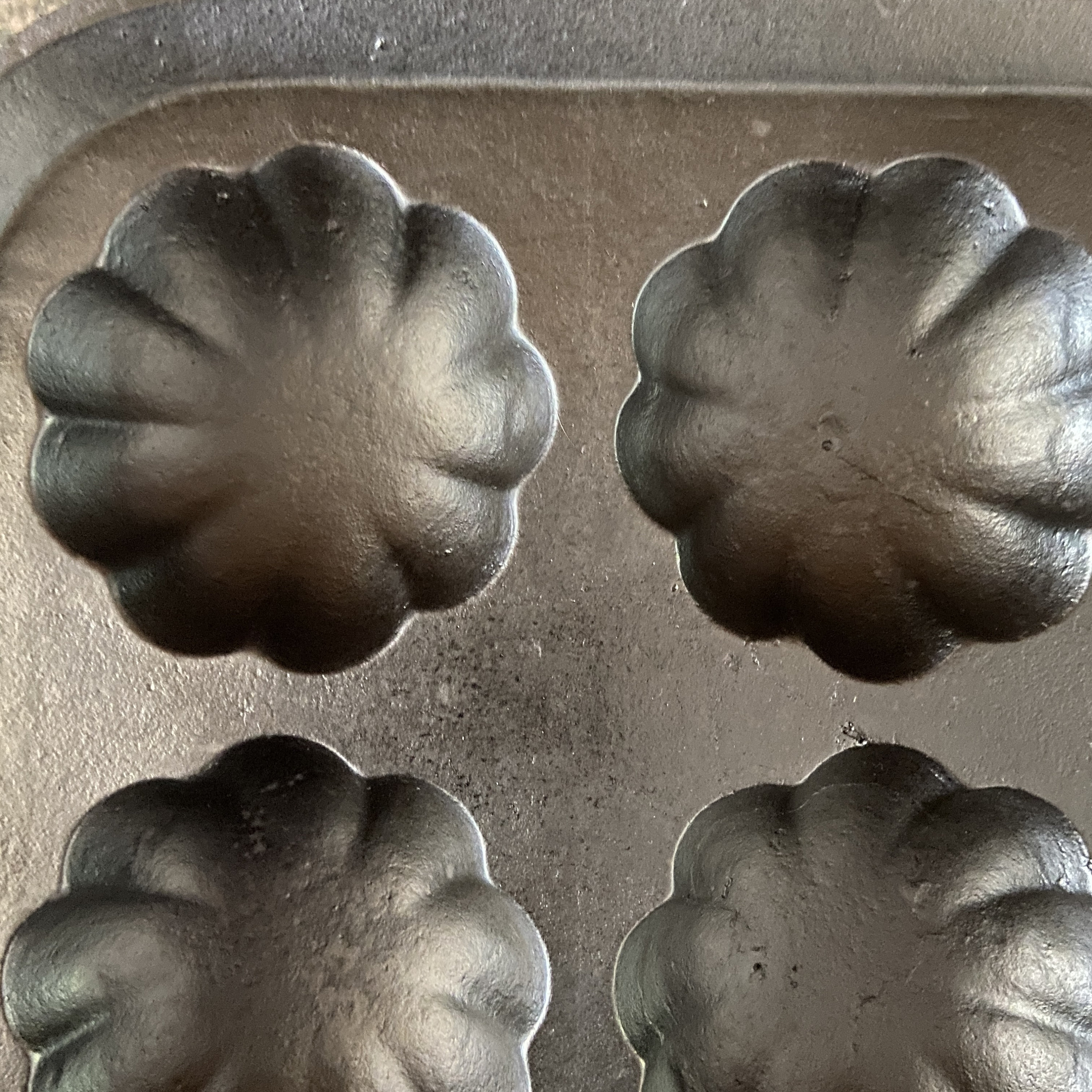 Cast Iron Gate Marked Turks Head Pan - Etsy