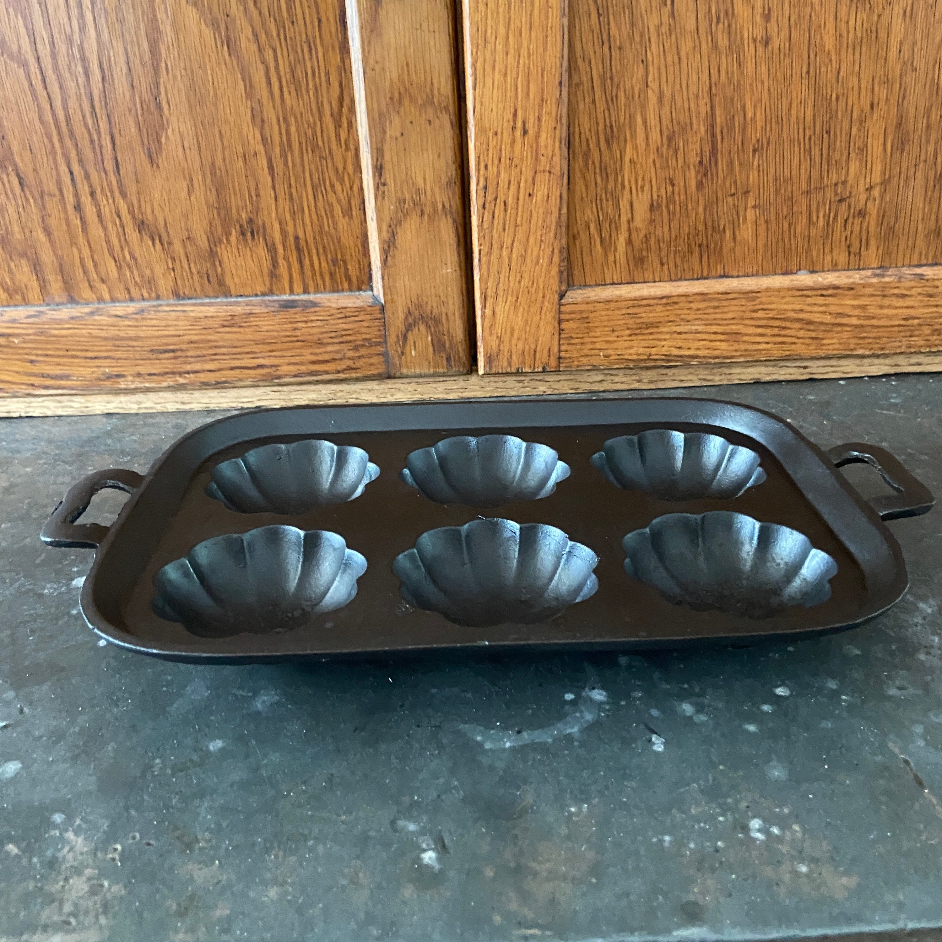 Cast Iron Gate Marked Turks Head Pan - Etsy