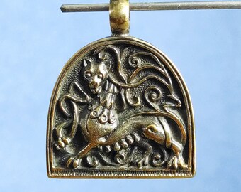 Medieval Knight Pendant - Etsy