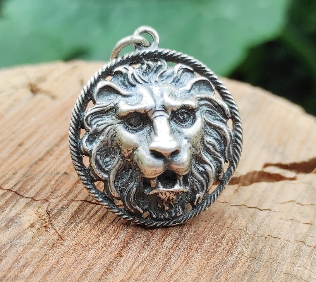 Narasimha God Pendant, Vishnu Lion Avatar Necklace, Hindu Human Lion ...