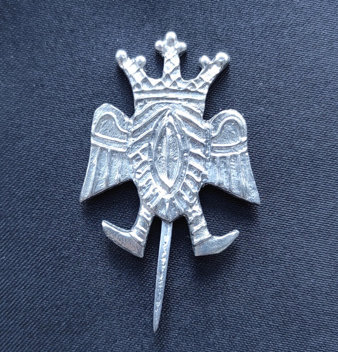 Medieval Sexual Badge Winged Vulva, 14th Century Replica Headdress ...