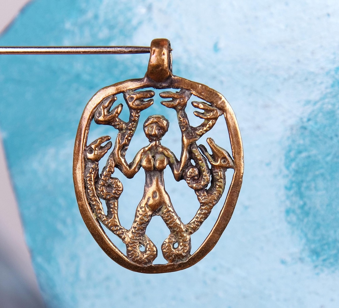 Folklore Manasa, Mermaid, Echidna, Coatlicue, Women With Two Snake Tail ...