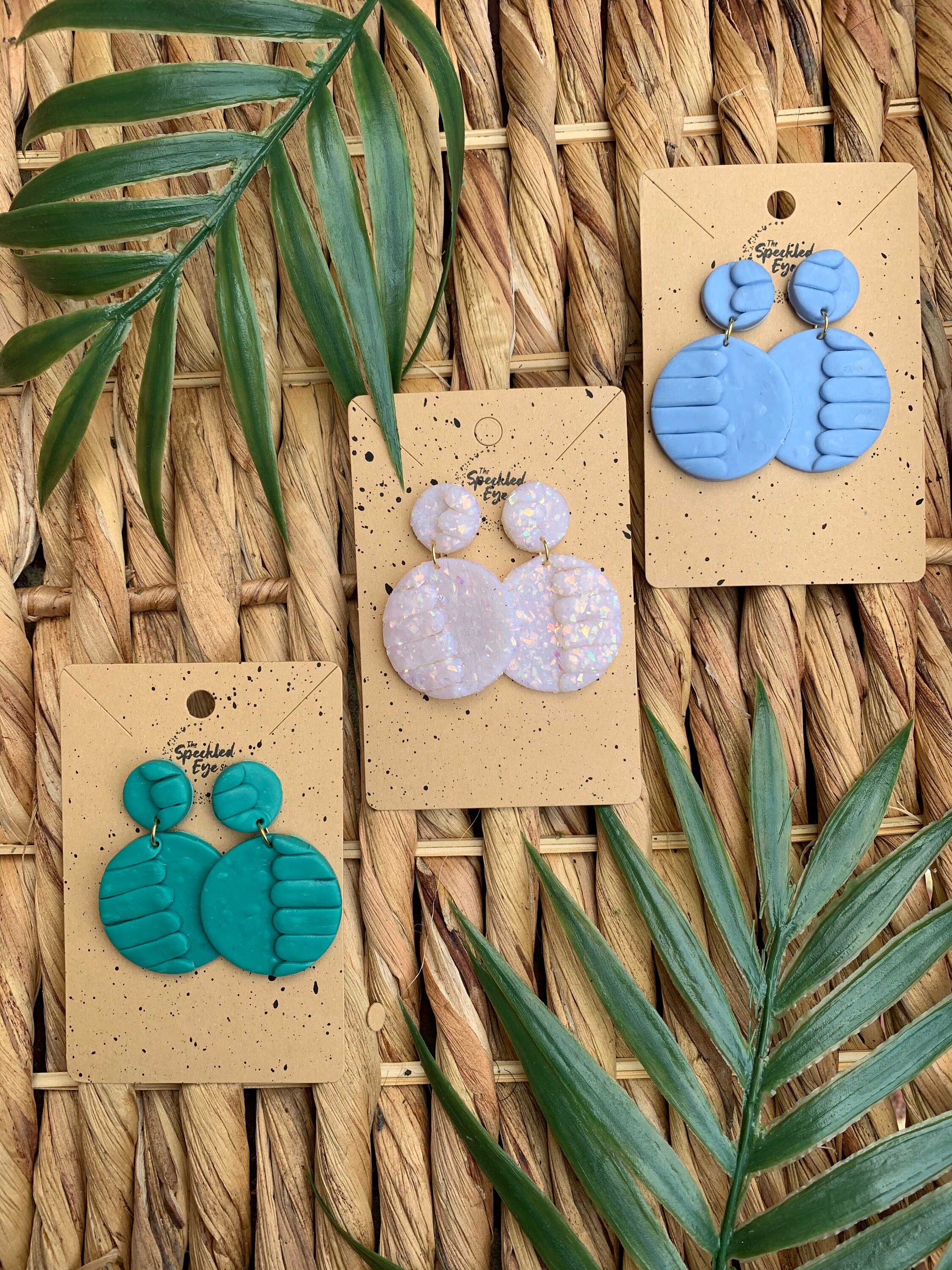 Round Wings - Etsy