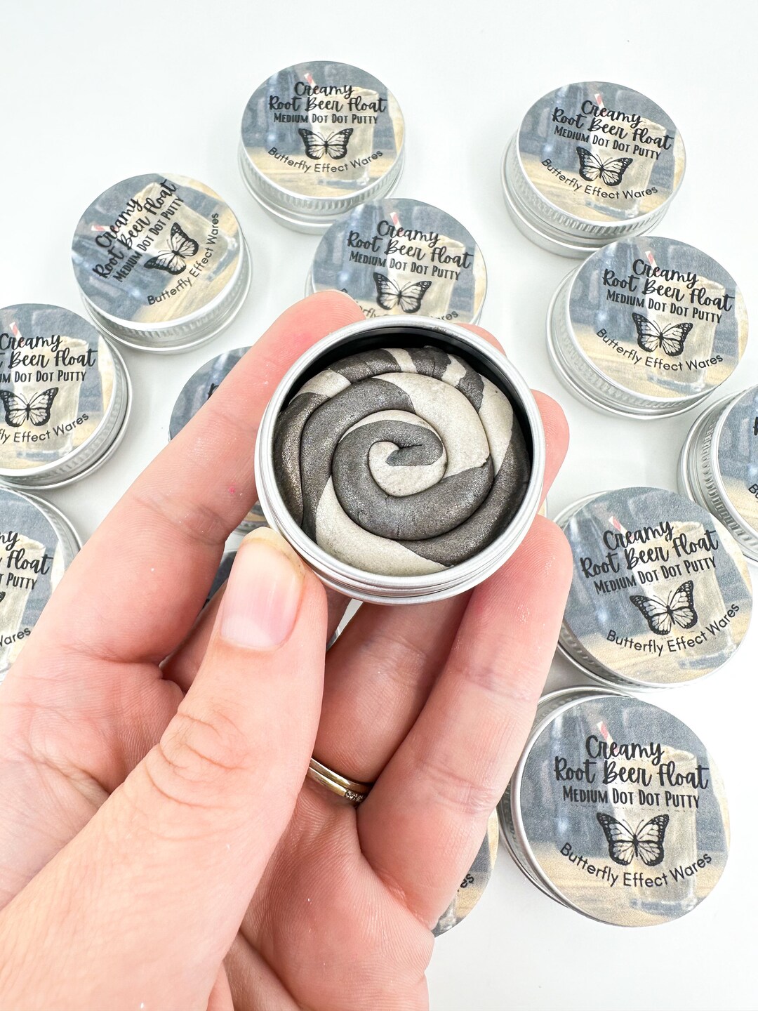 Creamy Root Beer Float Medium Dot Dot Putty Scented Diamond Painting ...