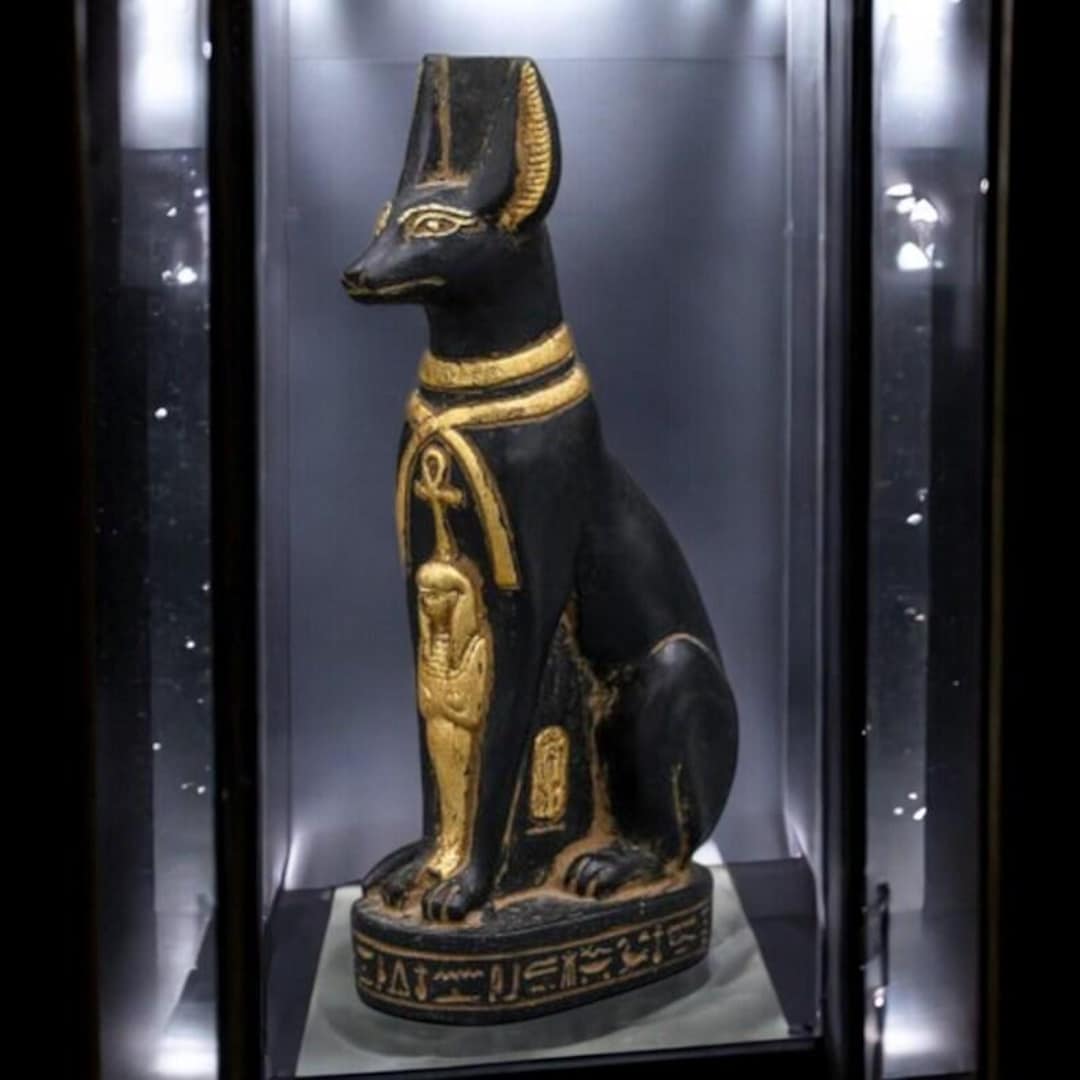 Rare Antique Egyptian Anubis & Isis Statue | Black and Gold Jackal ...