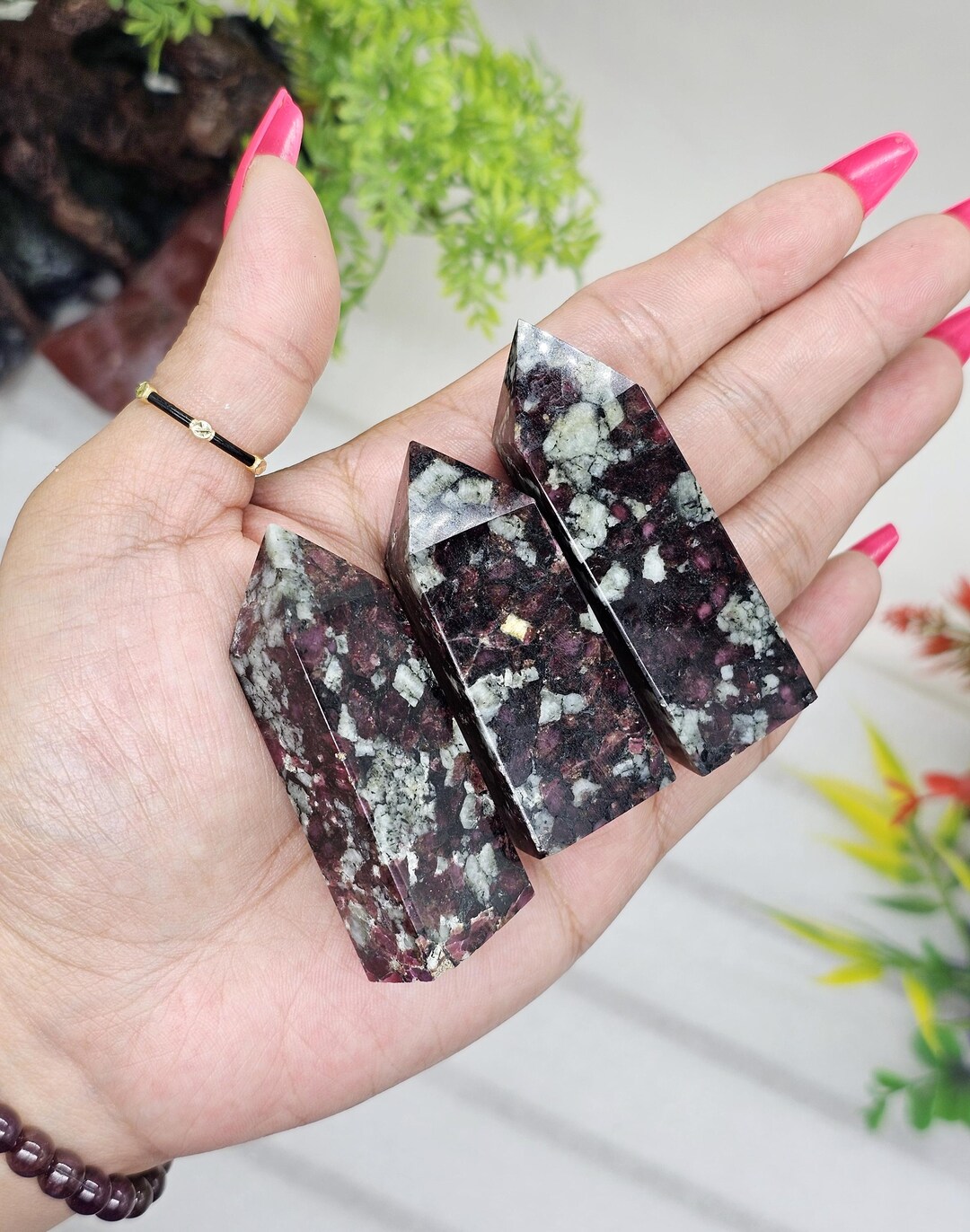 Eudialyte Points / Chakra / Rocks and Minerals - Etsy