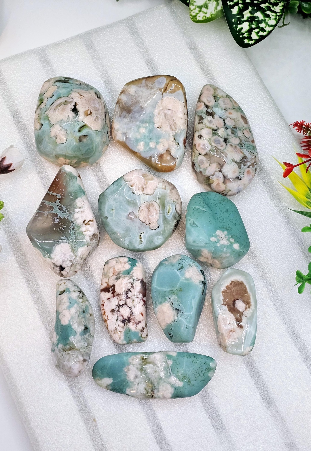 Natural Green Flower Freeform / Chakra / Sakura Agate / Rocks and ...