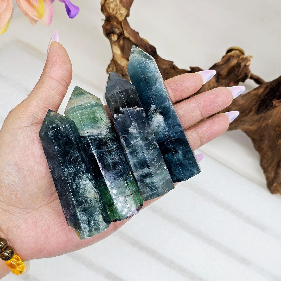 Blue Fluorite Points / Chakra / Rocks and Minerals / Quartz / Fluorite ...