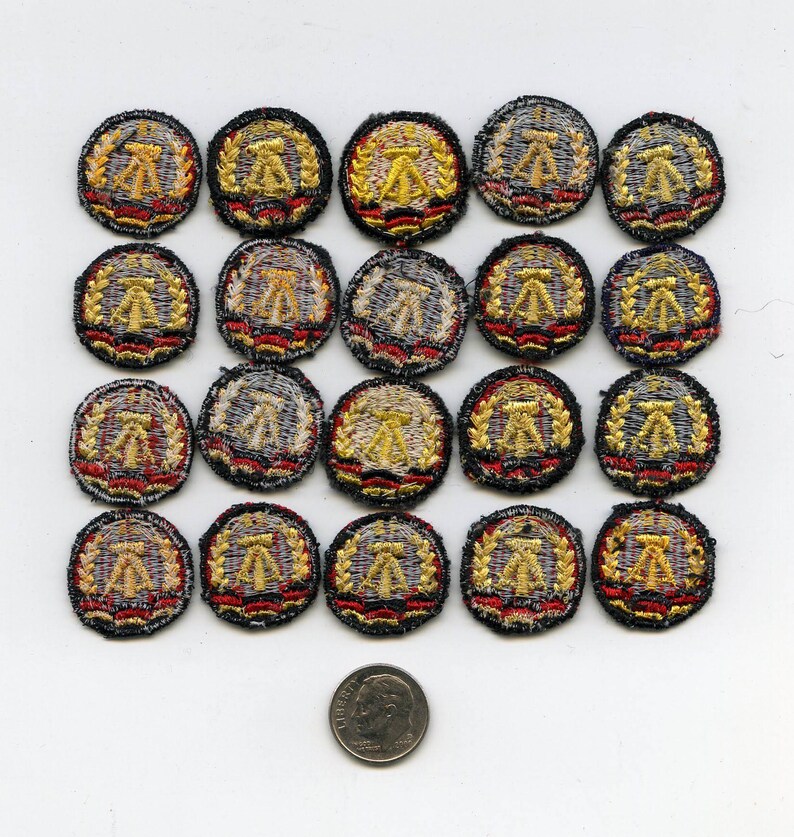 Used EAST GERMAN National Crest ROUNDEL Cloth Coats of Arms Patch Badge ...