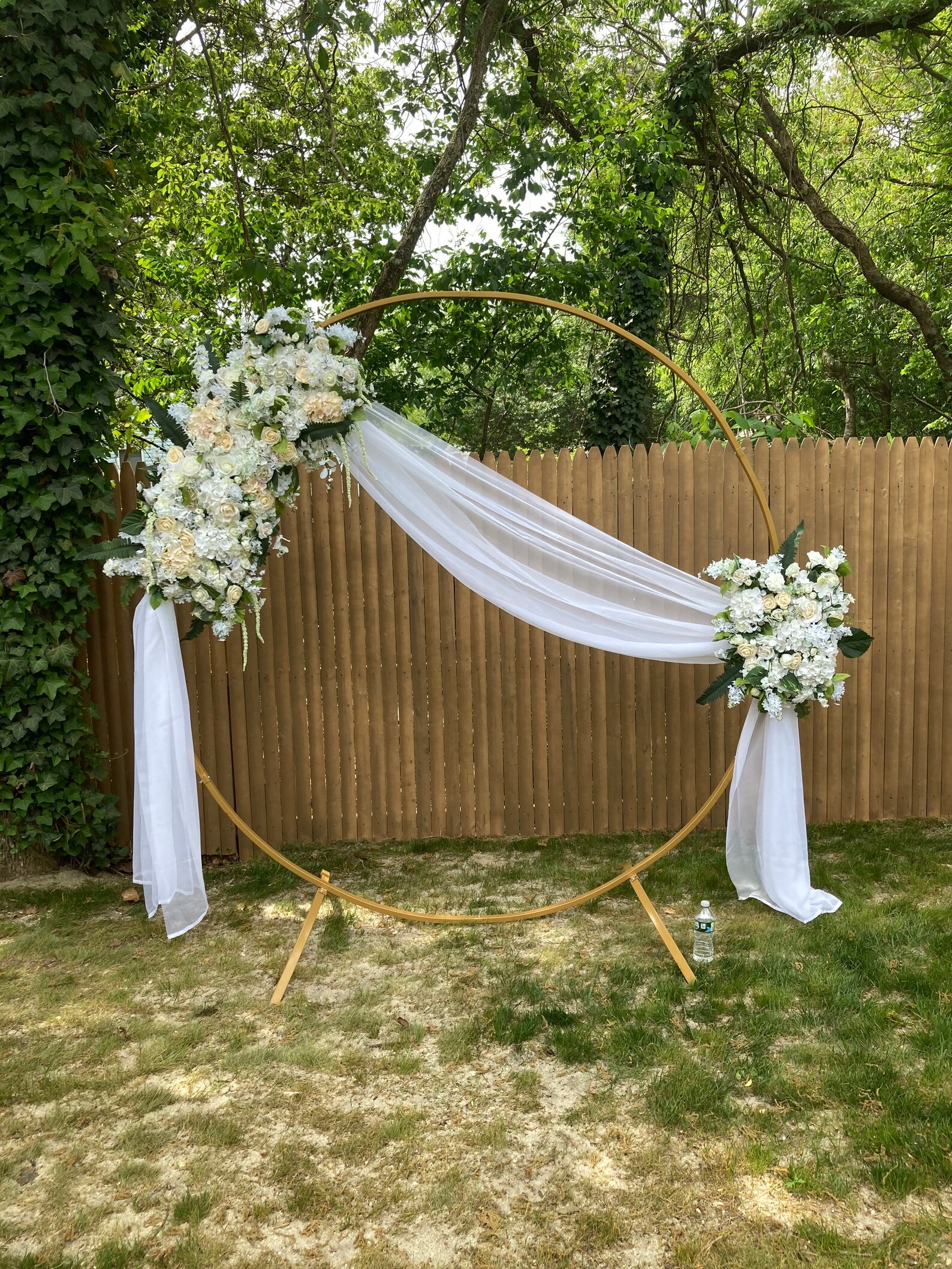 HTX RENTAL Gold Round Backdrop - Etsy