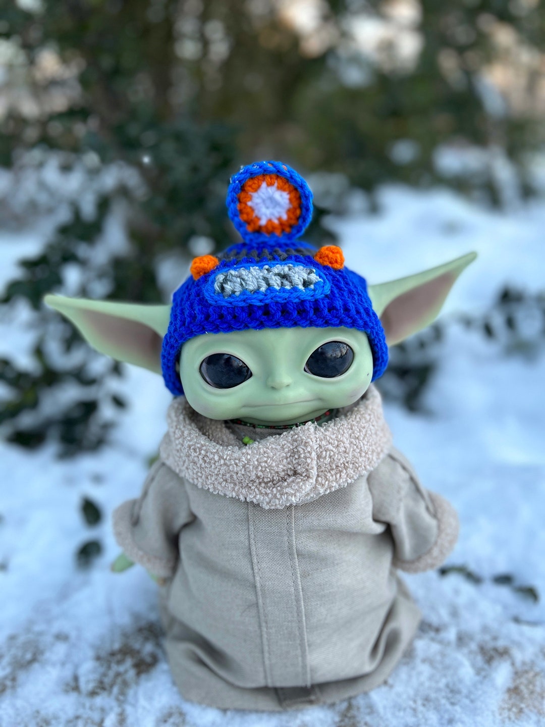 Baby Yoda Robot Tuque, Blue and Orange - Etsy