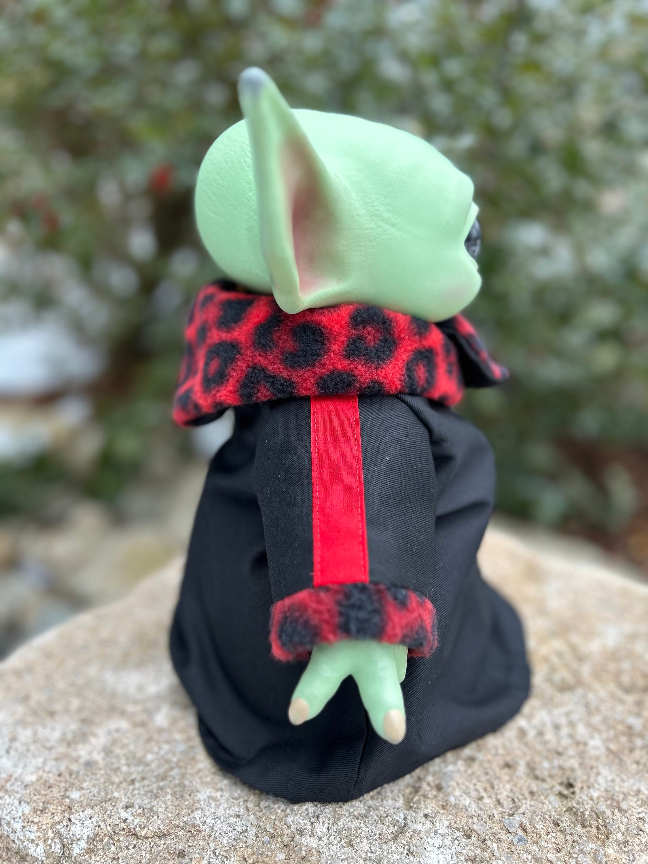 Baby Yoda Black Robe With Red and Black Collar - Etsy Canada