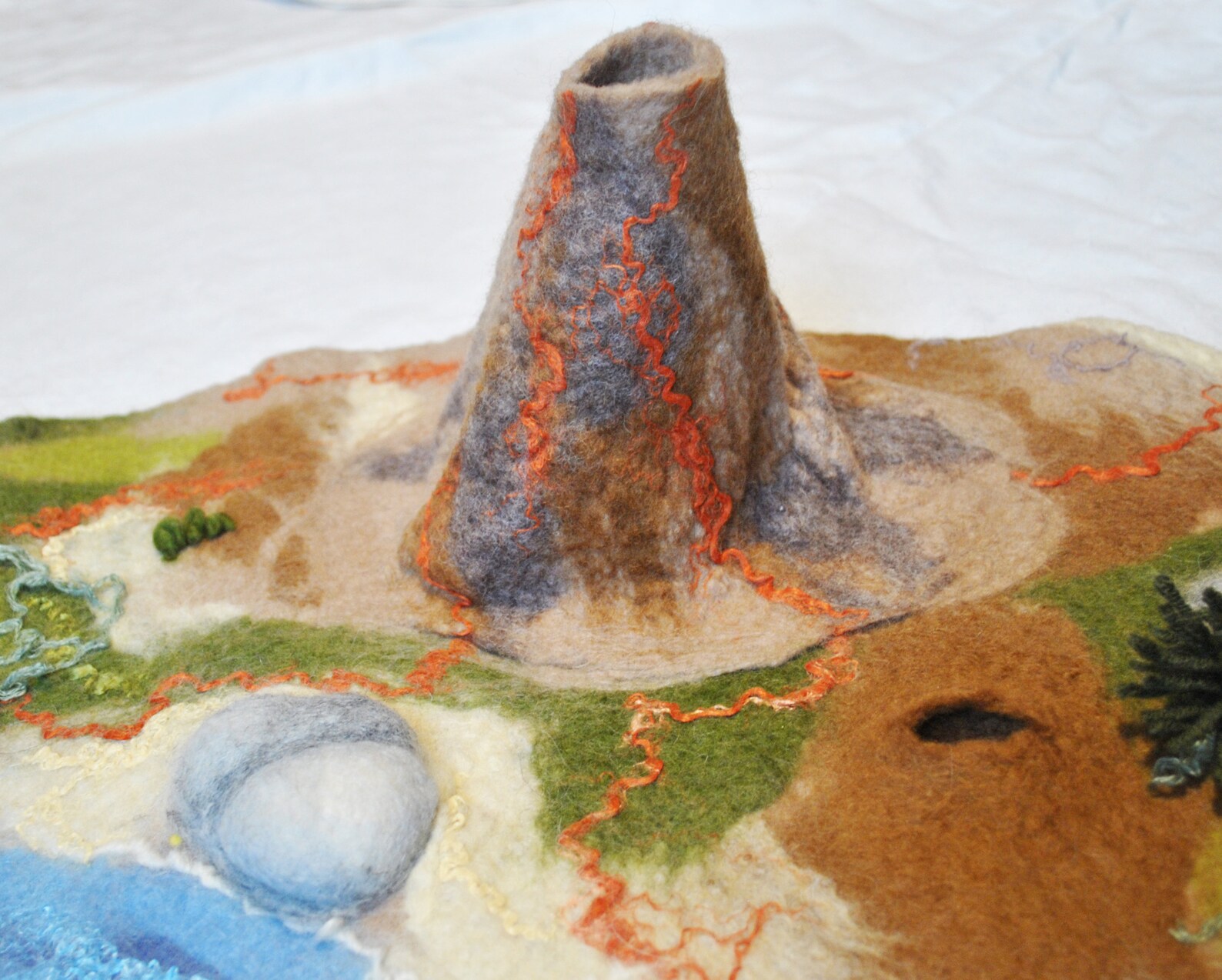 XXL Dinosaur World Playmat, Volcano Play Scene, Prehistoric Landscape ...