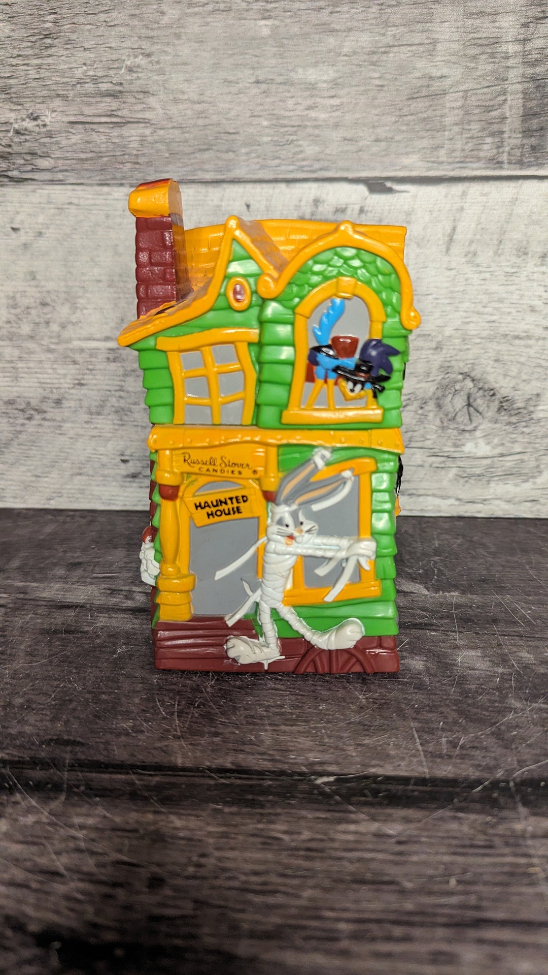 Vintage Plastic Looney Tunes Bank - Etsy