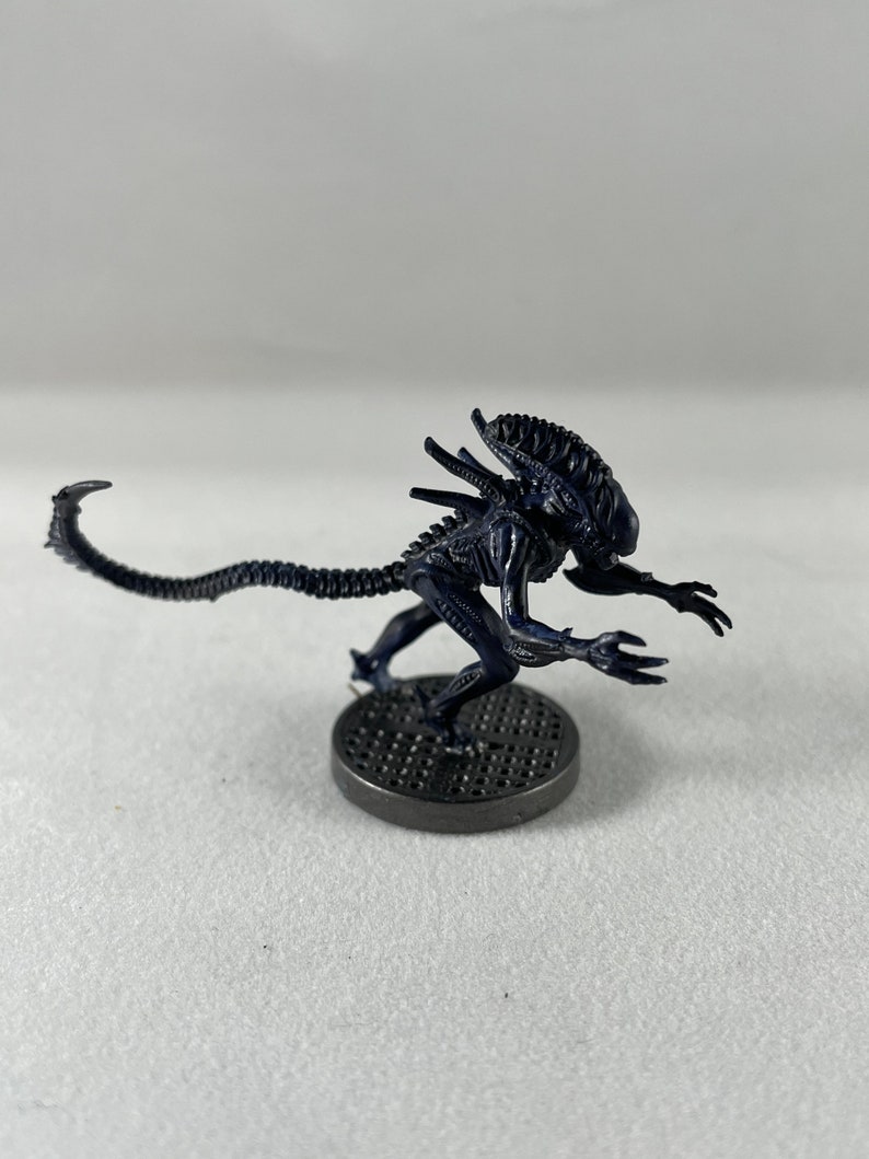 Alien Xenomorph Warrior Dungeons & Dragons Dnd Hand Painted | Etsy