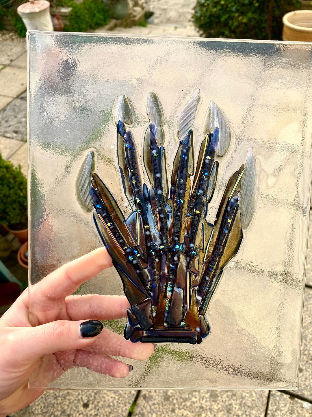 Alien Xenomorph Hand Created in Fused Glass Alien 1979 Aliens 1986 Sci ...