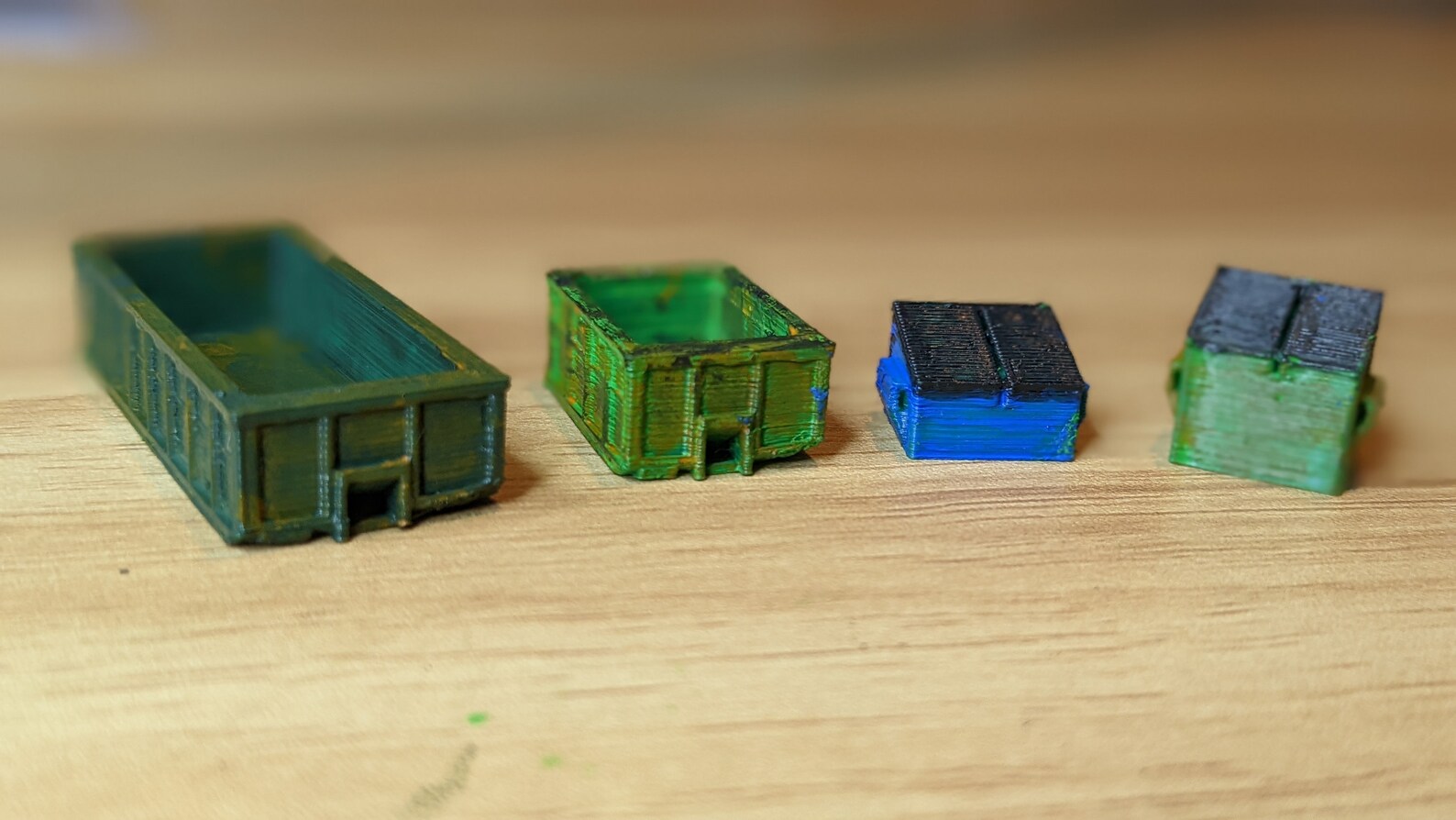 N-scale Roll off and Regular Dumpsters Multiple Sizes | Etsy