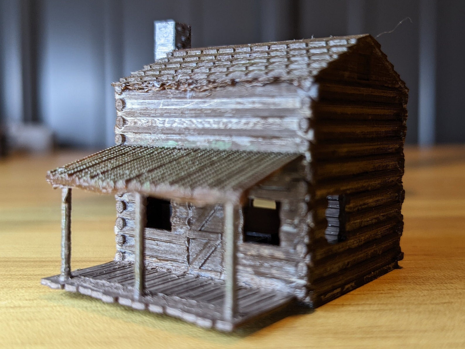 N-scale - Small 2 Story Log Cabin With Front Porch - Detailed Interior ...