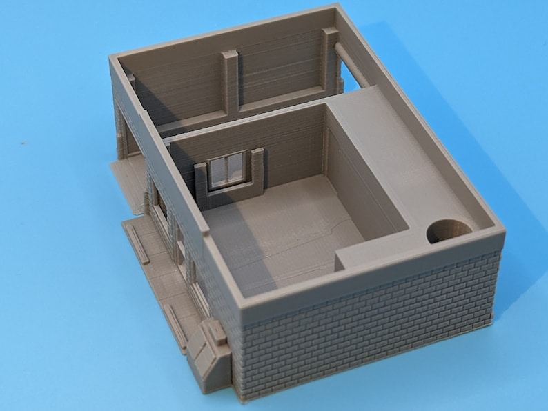 N-scale Dukes Drive-through Convenience Store Model Kit - Detailed 1: ...