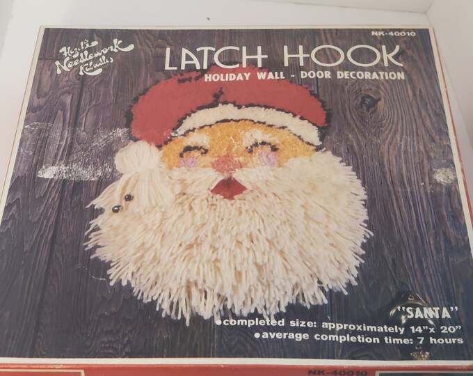 Hazel's Needlework Kaboodles Latch Hook Santa Holiday Wall Door ...