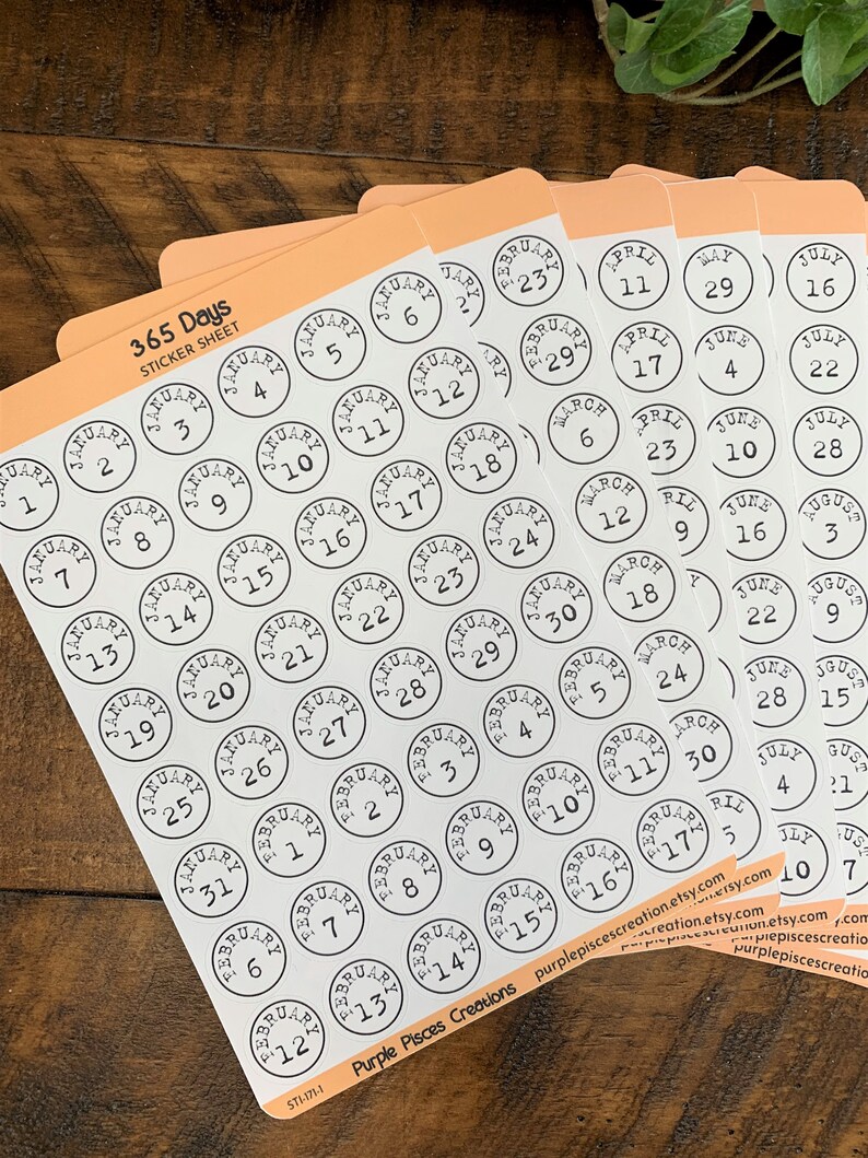 365 Days Circle Stickers With Old Type or Stamp Style Font - Etsy