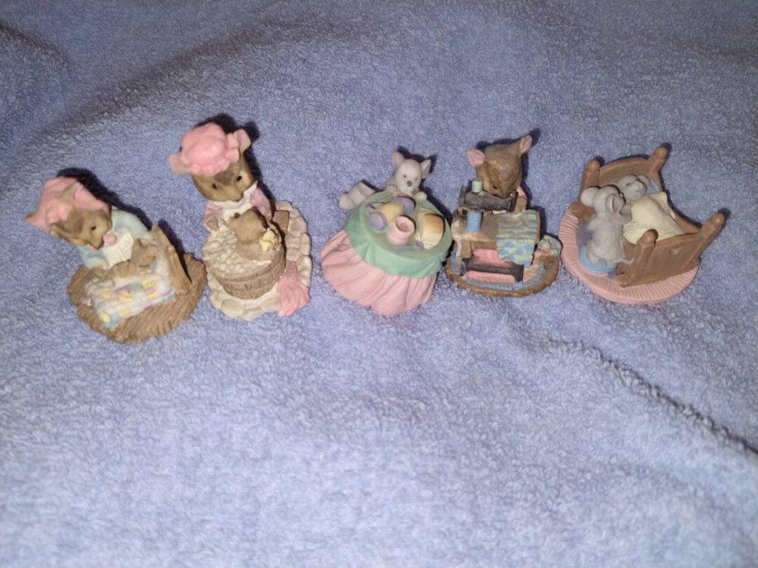 5 Mice Resin Figurines - Etsy
