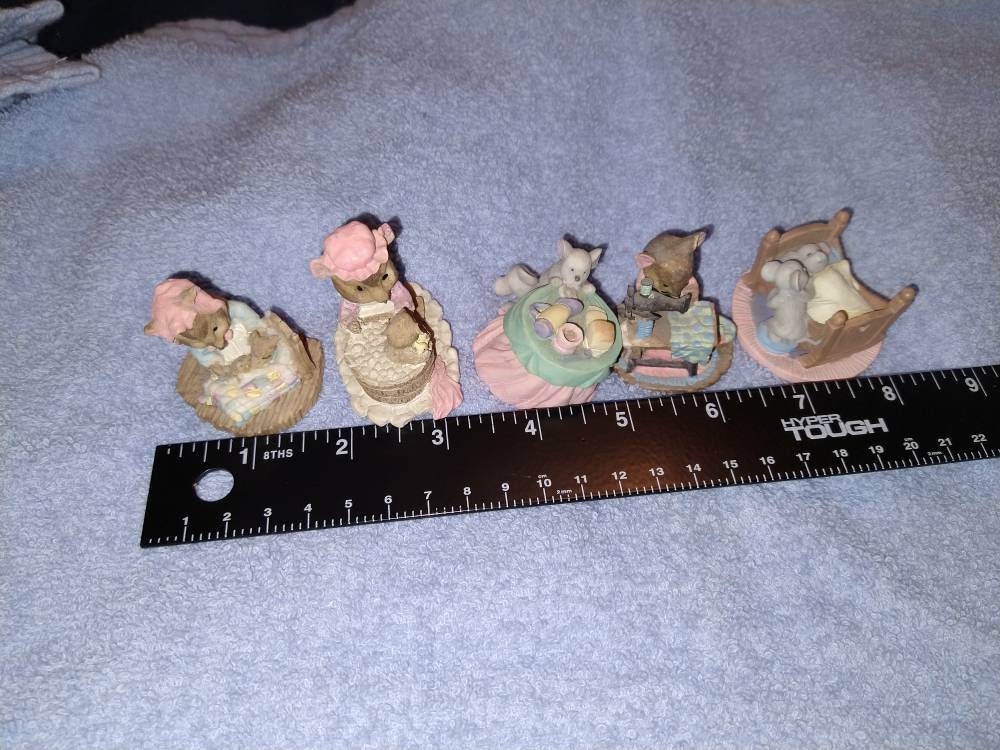 5 Mice Resin Figurines - Etsy
