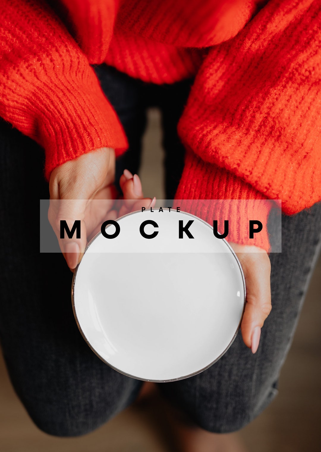 Plate Mockup, Saucer Mockup, Glass Plate Mockup, Plate in Hands Mockup ...