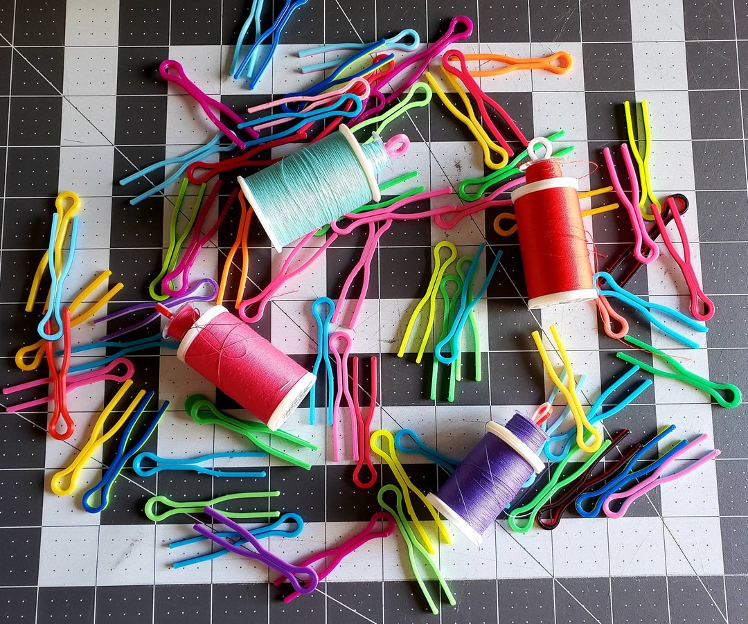 Bobbin Buddies, Sewing Notions Bobbin Clips, Bobbin Holders, Bobbin ...