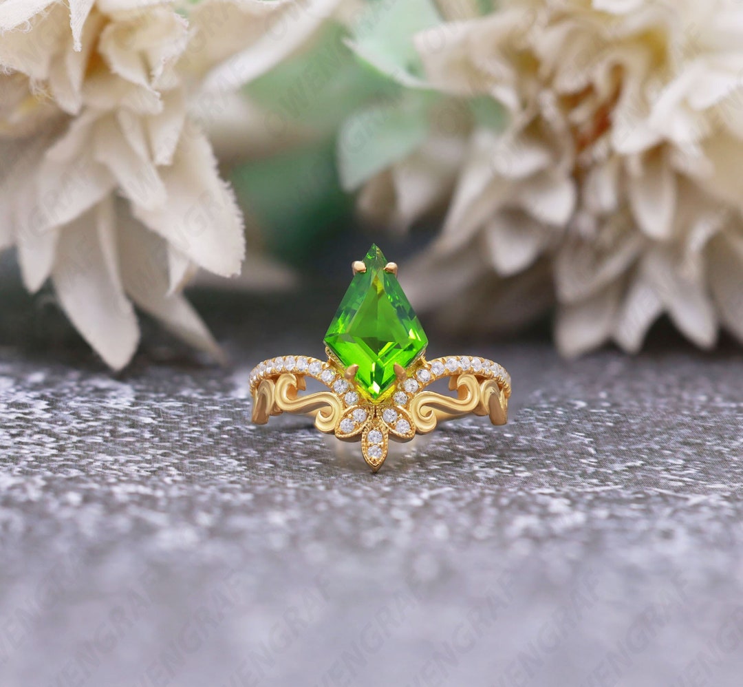 Kite Shape Peridot 14K Yellow Gold Plated 925 Silver Engagement Wedding ...