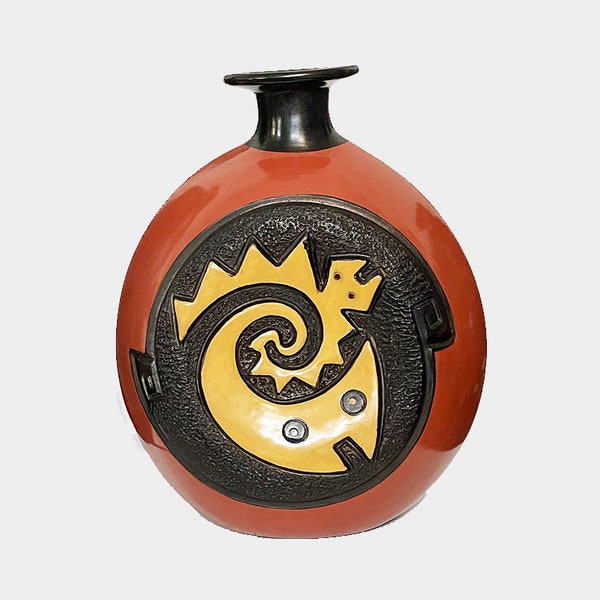 Chulucanas Peru Art Pottery Vase - Etsy