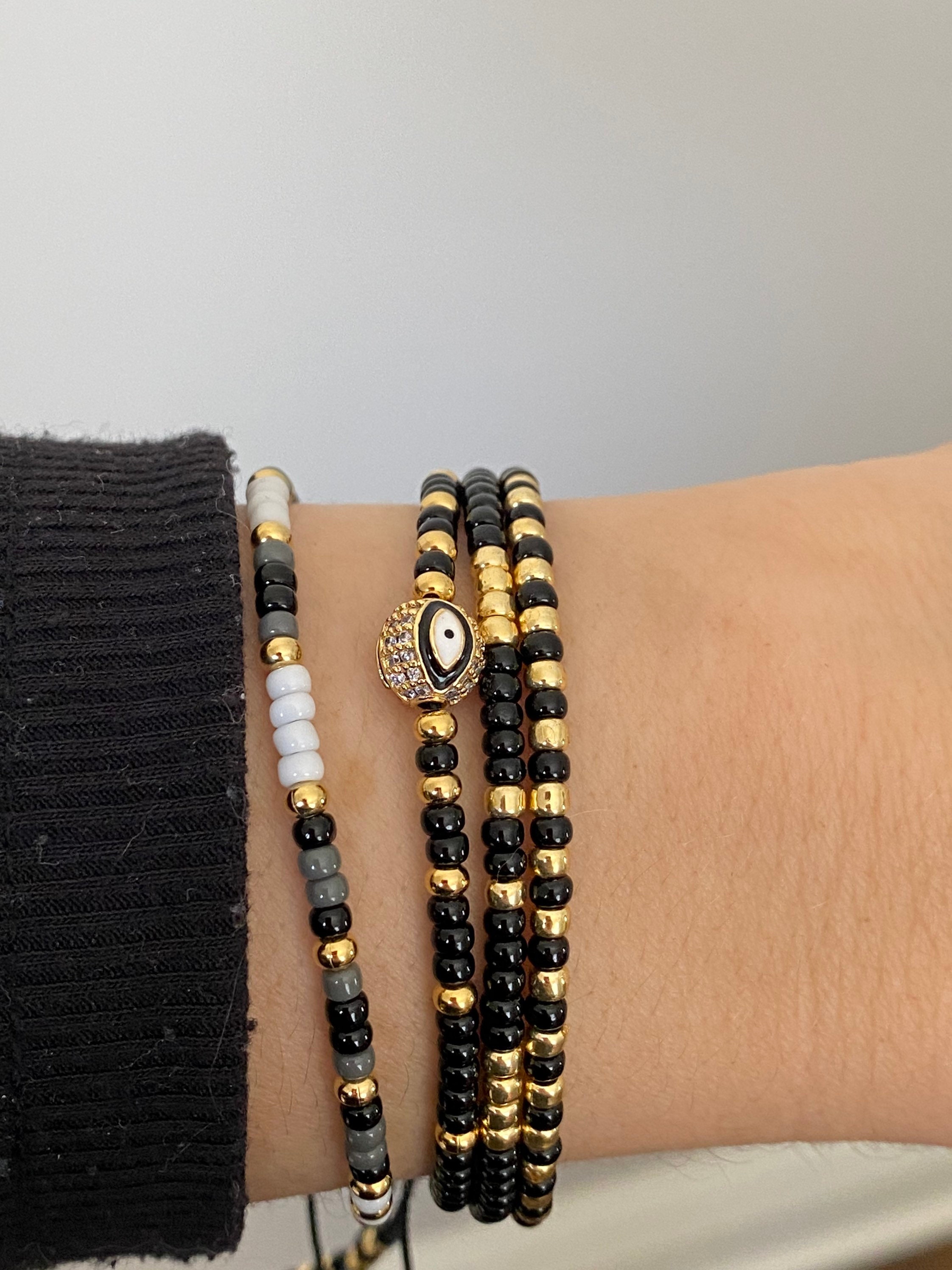 Black and Gold Beaded Bracelet, Sliding Knot Bracelet, Dainty Bead ...