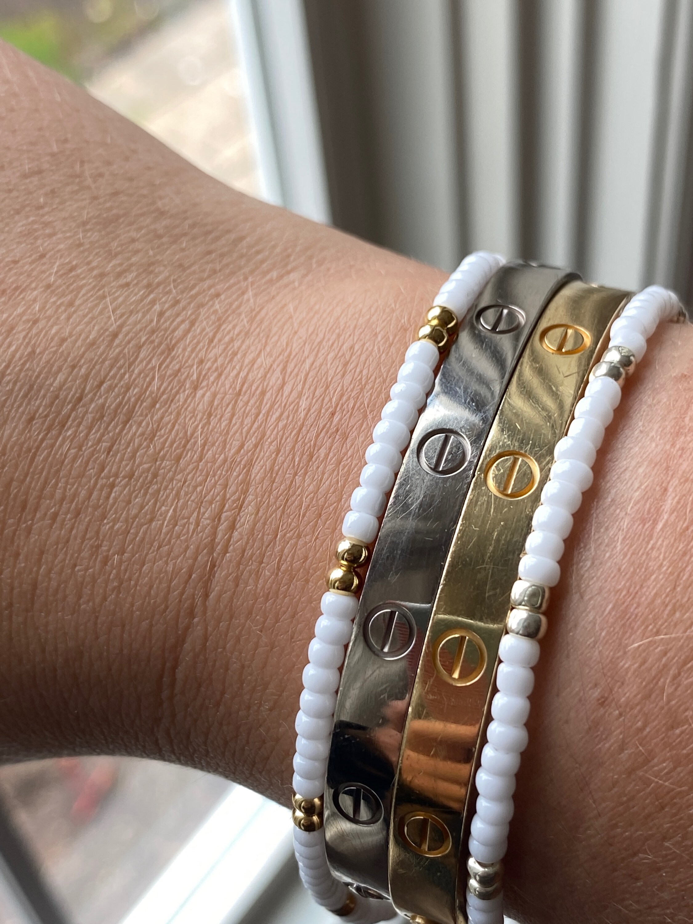 White Beaded Bracelet, Sliding Knot Bracelet, Dainty Bead Bracelet ...