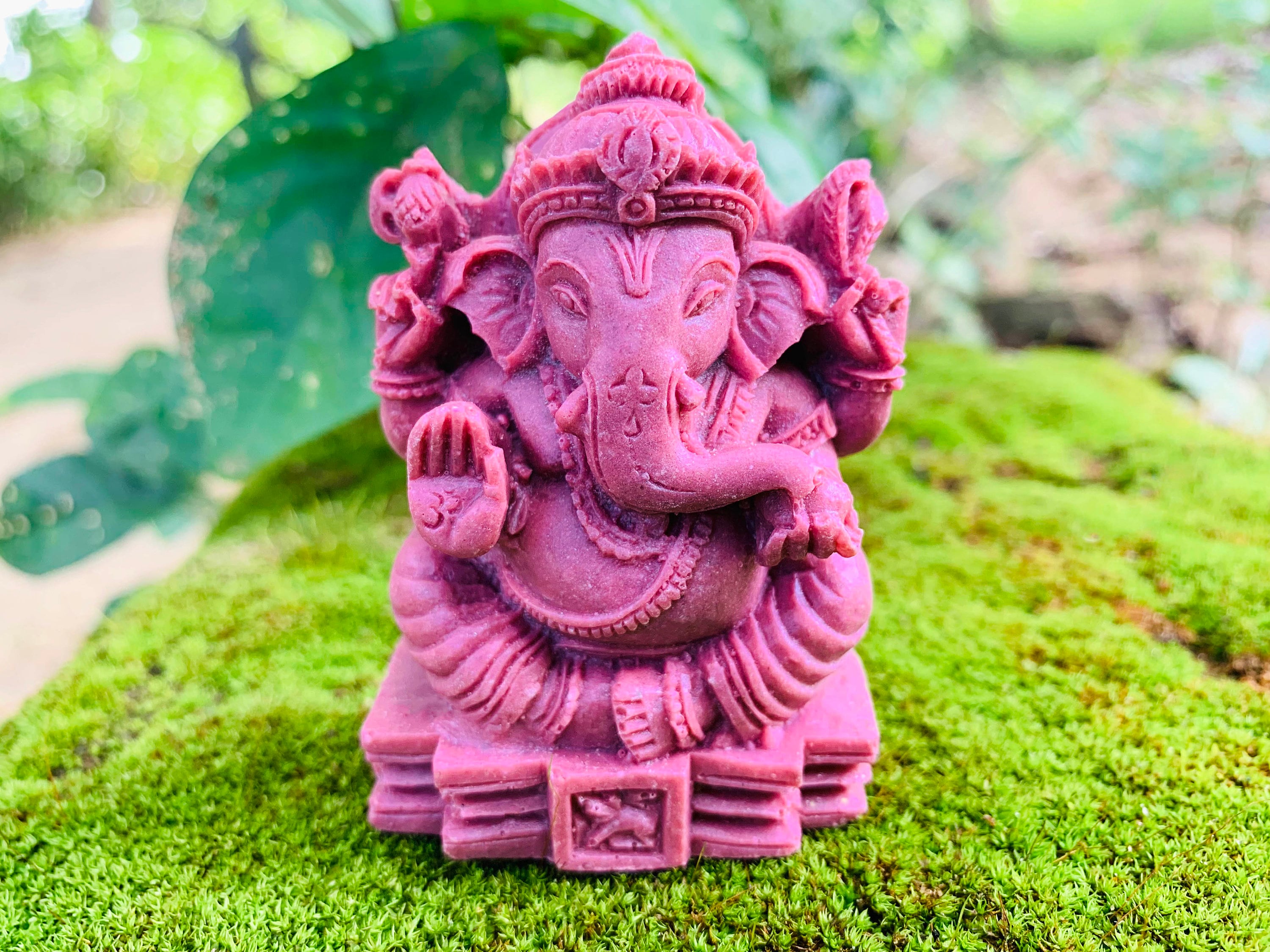 Ganesha Beautiful Pink Fusia