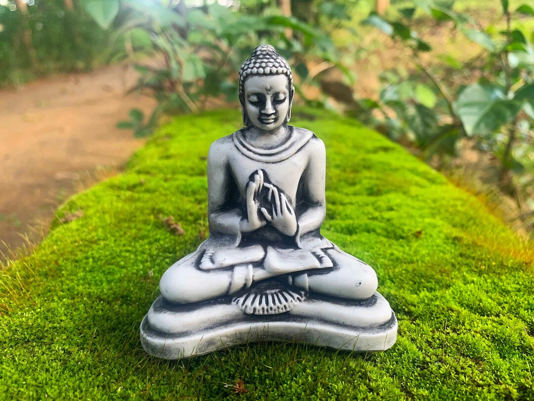 Small Buddha Stone Statue Meditating Buddha Sculpture Seated Peaceful ...