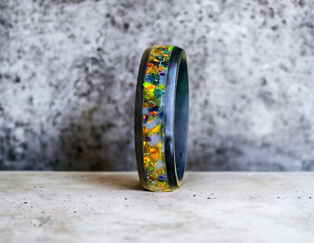 Galactic Gold Radiance: Meteorite Brilliance Ring With Blue Glow ...