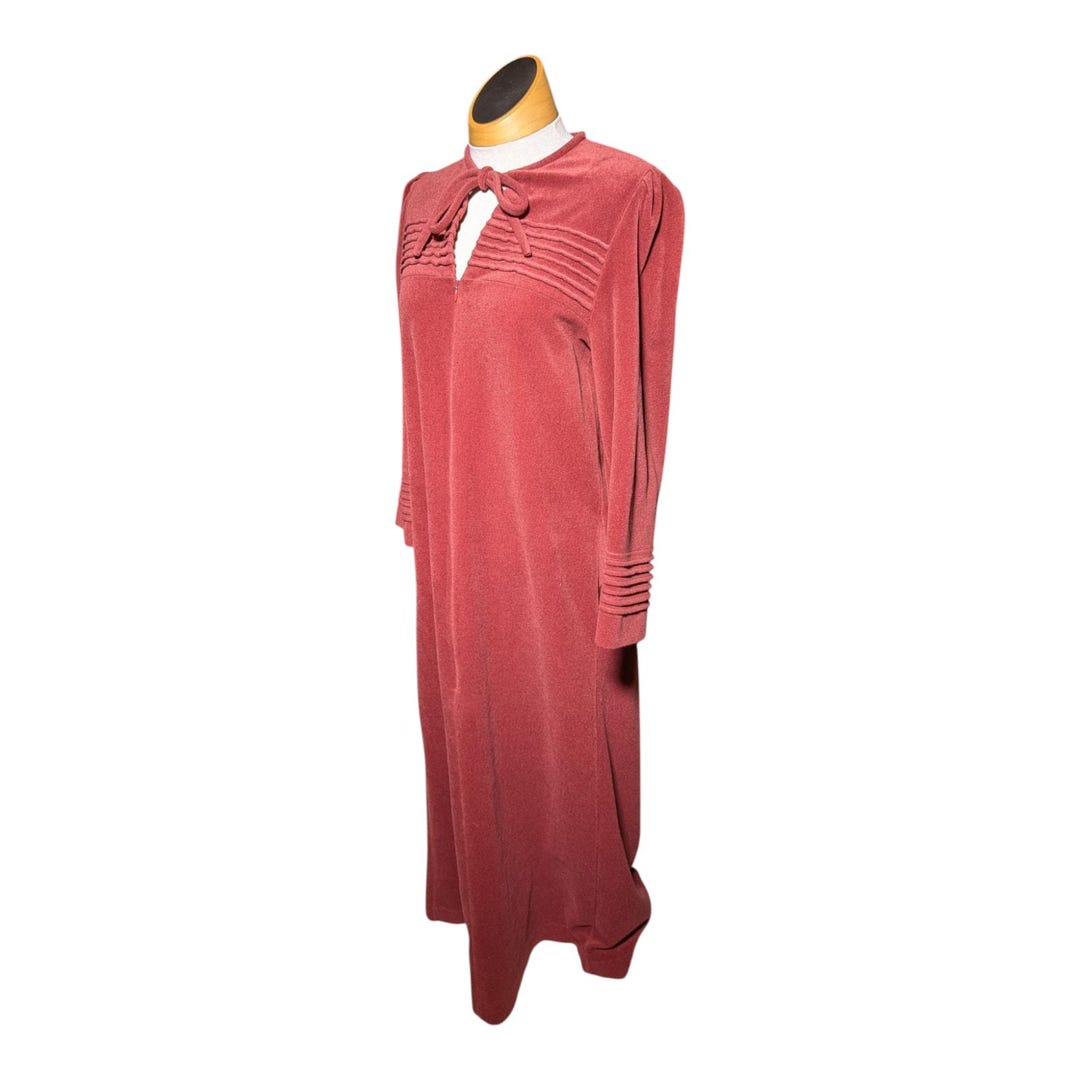 Vtg 1980s Vanity Fair Rust Red Velour Zip Front Tie Neck House Dress ...