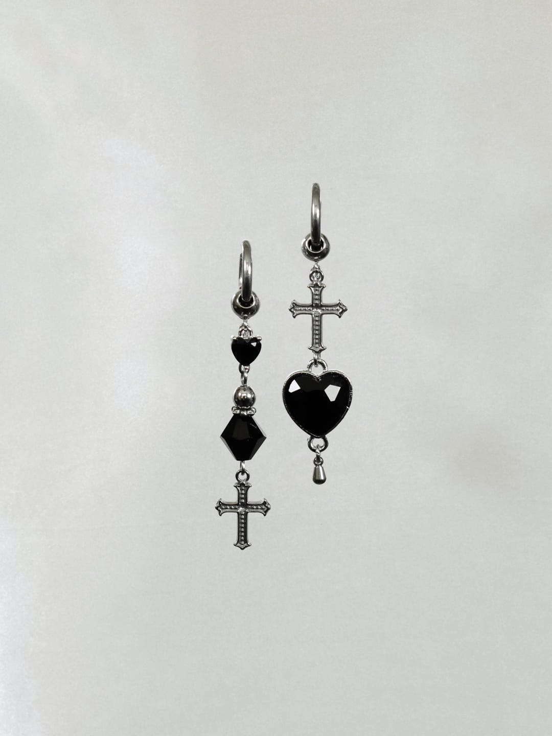 Vamp Earrings | Hypoallergenic Grunge Gothic Black Heart Cross Edgy ...