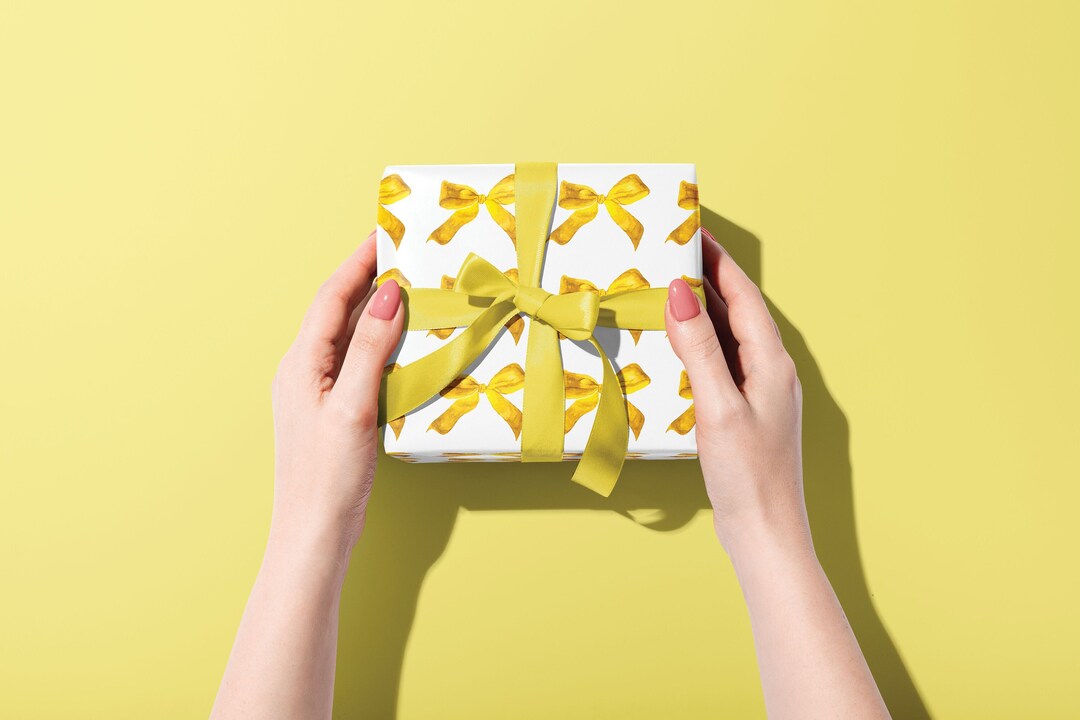 Wrapping Paper: Yellow Bows {spring Gift Wrap, Springtime Bow Wrap ...