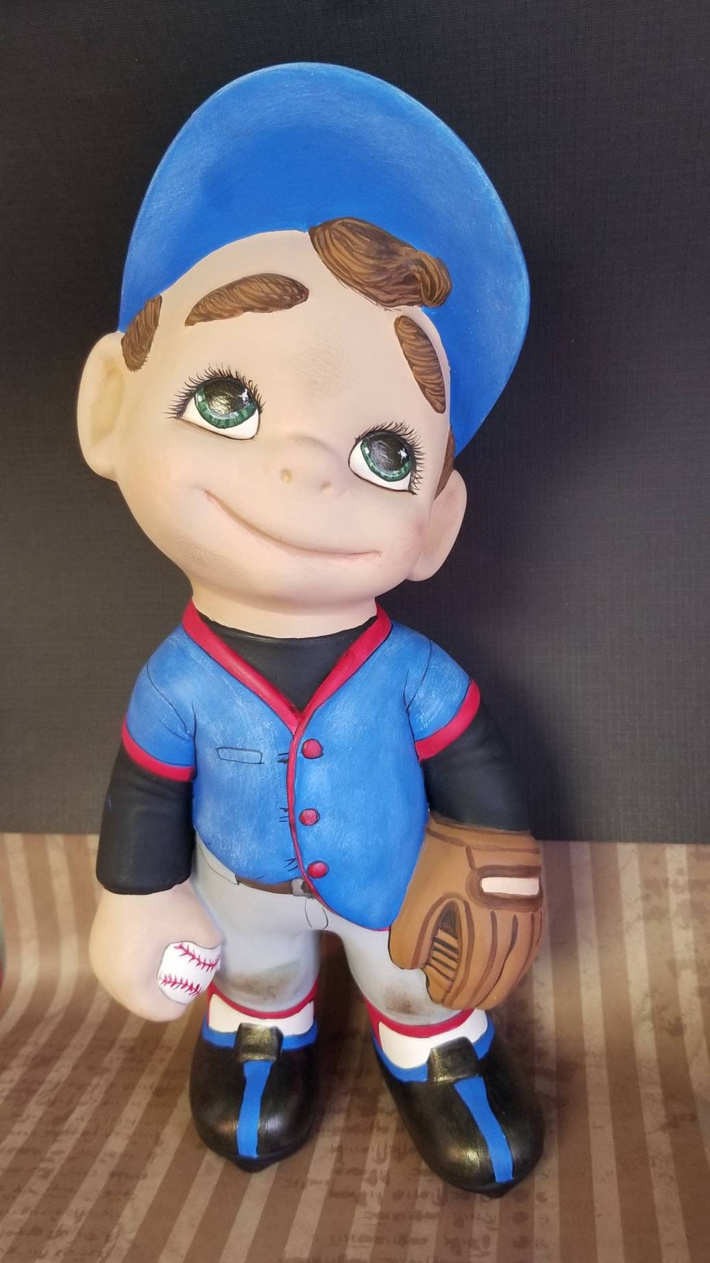 Ceramic Smiley Baseball Catcher happy hand painted little boy - Etsy.de