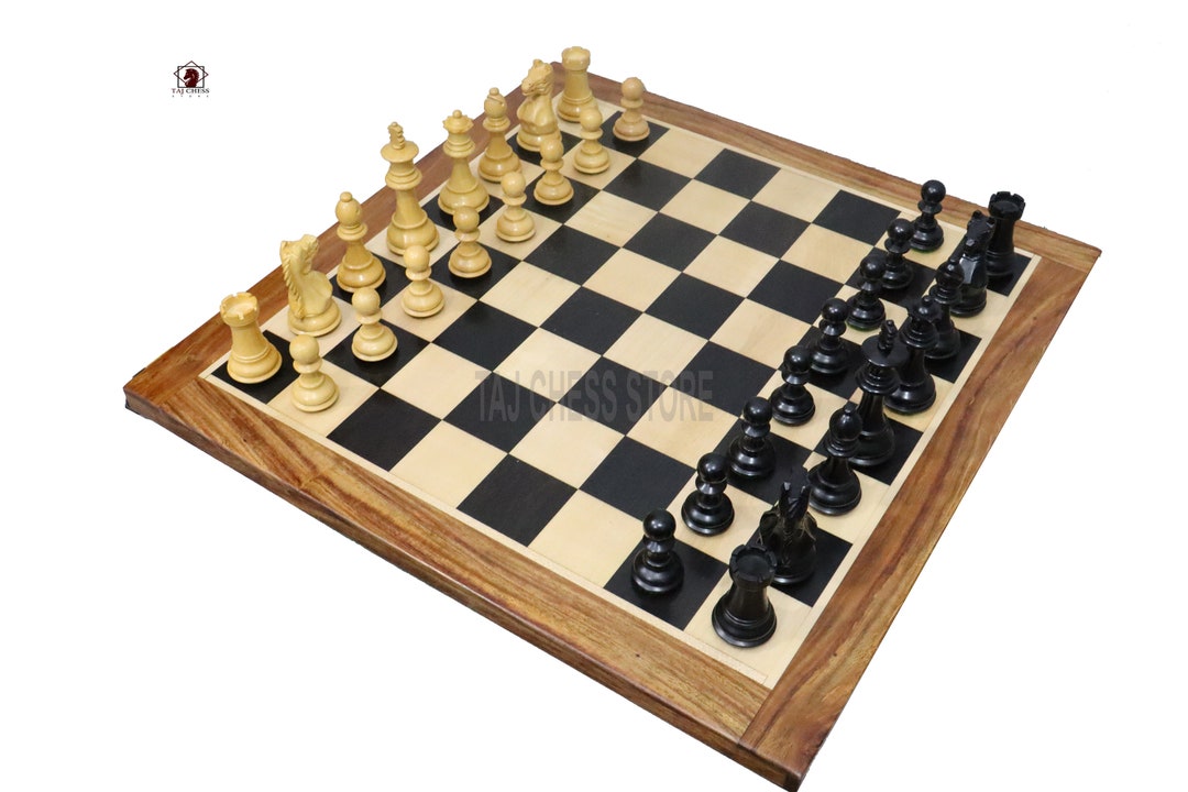 Wooden Chess Set - Fierce Knight Chessmen and 17" Chess Board ...